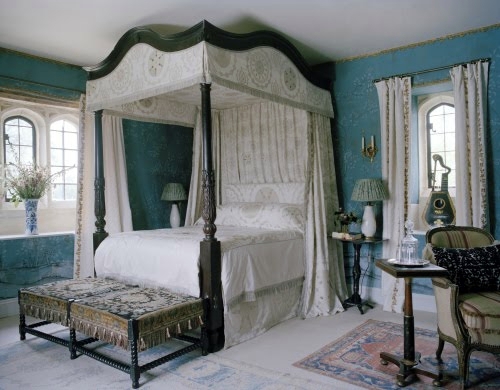 23 stylish and extravagant idea for a canopy bed in the bedroom | Avso