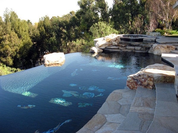 31 spectacular infinity pools that will rock your senses | Avso