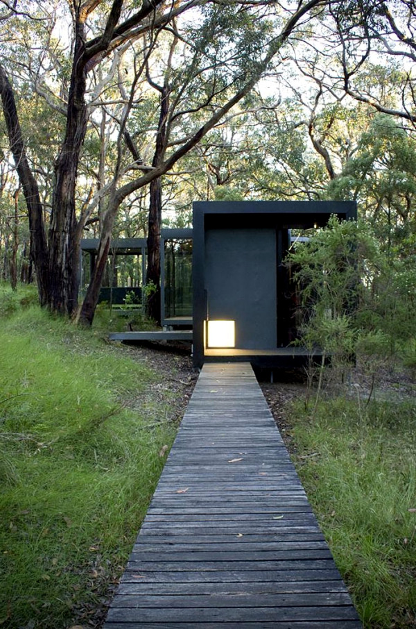 Simple House Design in Minimalist Style | Avso