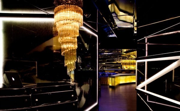 Exclusive Bar Design for a More luxury experience | Avso