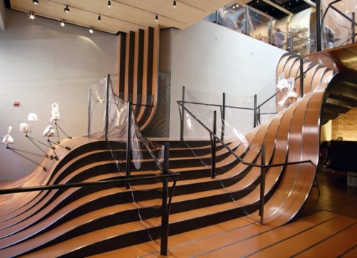 Go to top: 10 stunning innovative stairs with or without railings | Avso